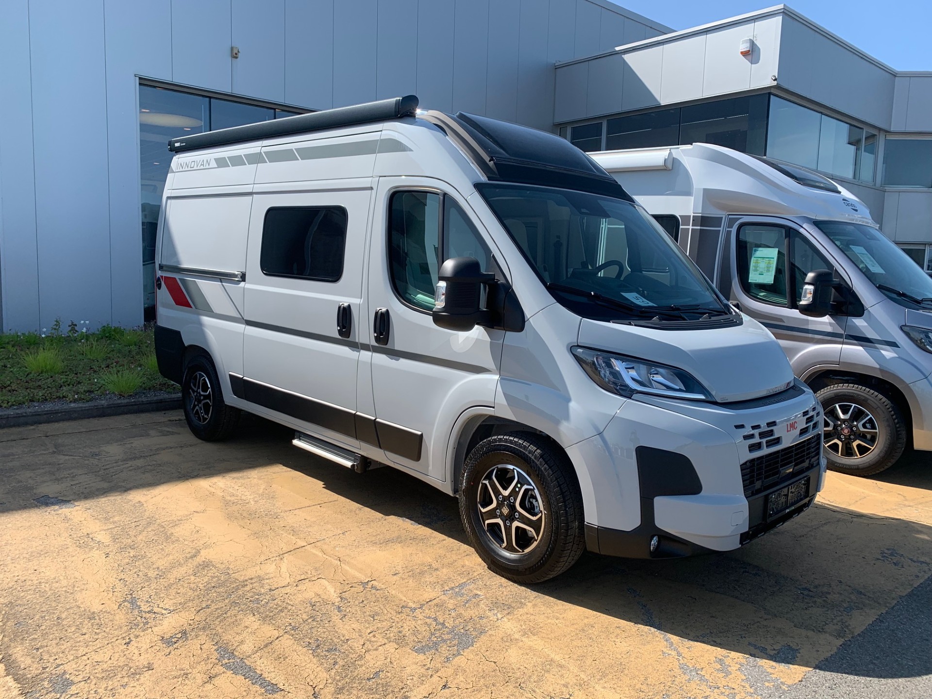 LMC INNOVAN 540 AUTO 25 | BeCamper | Camping Car, BeCamper l'expert des ...
